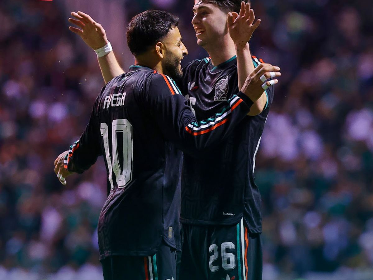 Mexico 2-0 Ghana, FIFA World Cup Warm-Up: Brian Gutierrez, Guillermo ...